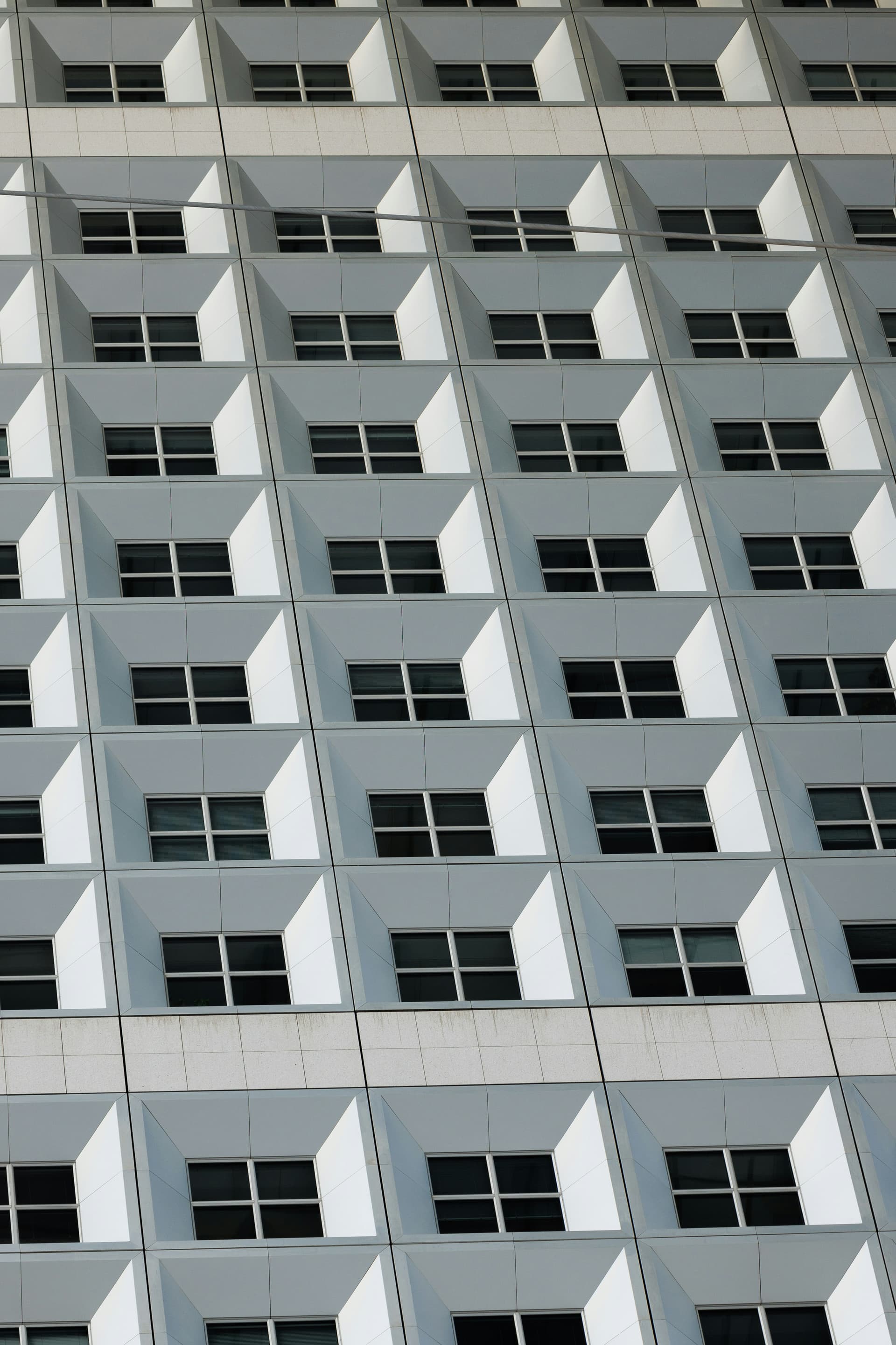 Grande Arche: The Danish-Designed Landmark at the Edge of Paris ...